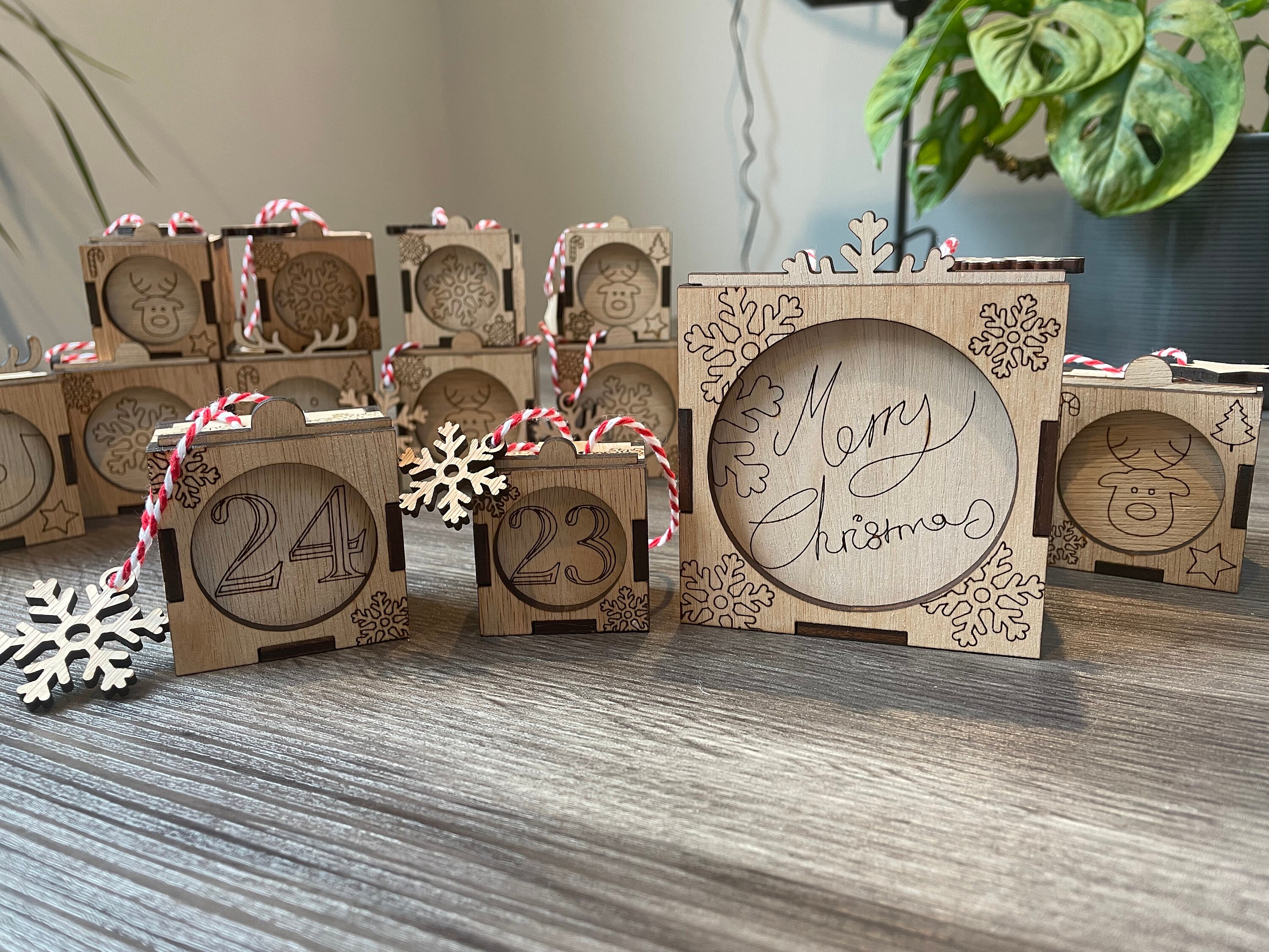 Christmas Advent Calendar Box Set SVG, 3 Sizes, Various Designs, Tags ...