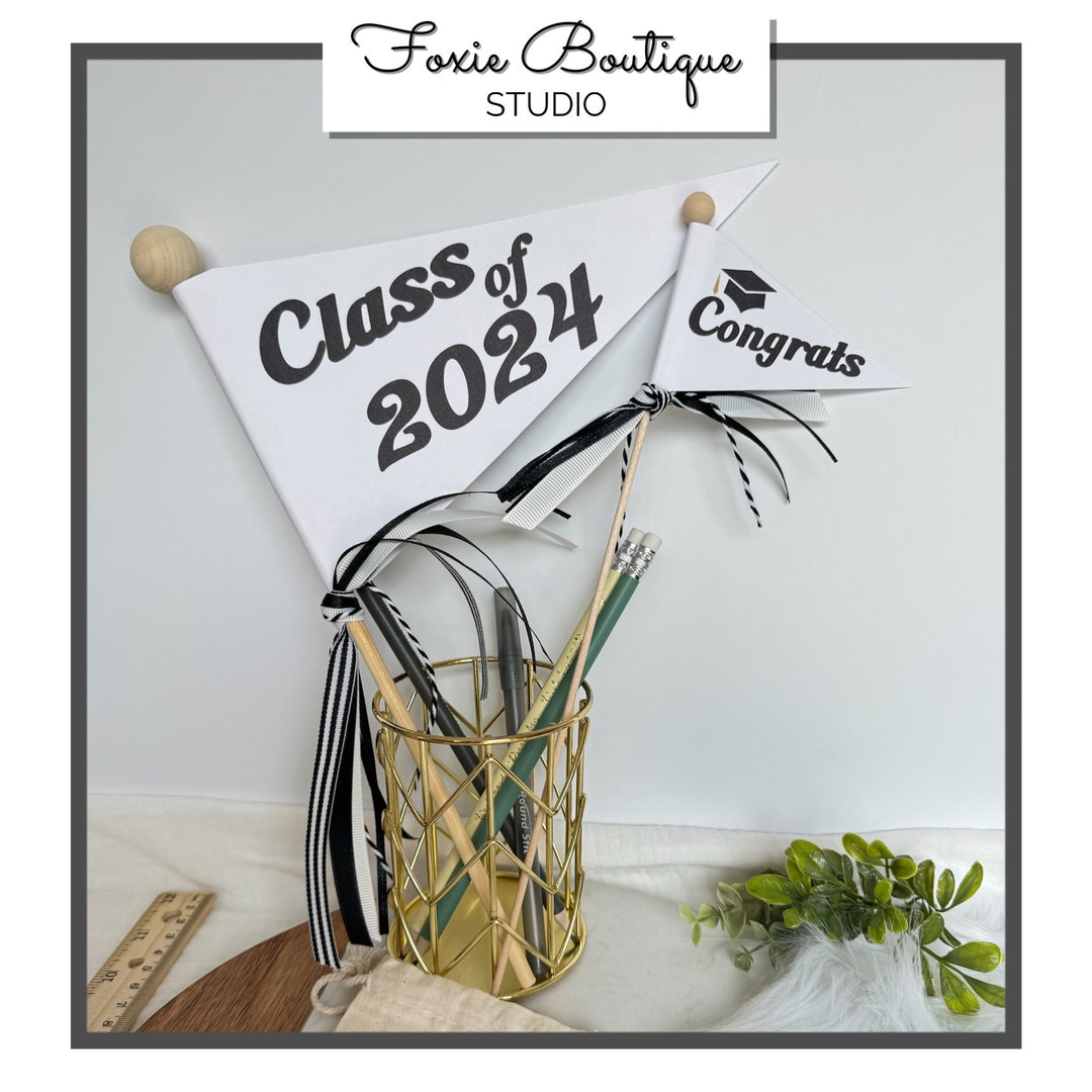 Graduation Pennant Flag,graduation Photo Prop,graduation Sign ...