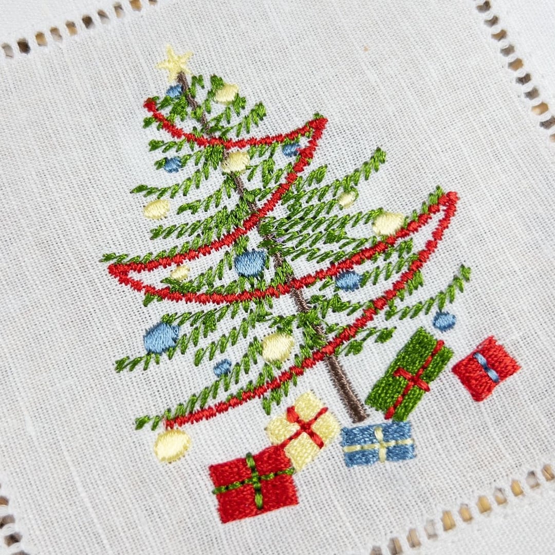 Christmas Tree Machine Embroidery Design, 4 Sizes Christmas Tree With ...