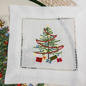 Christmas Tree Machine Embroidery Design, 4 Sizes Christmas Tree With ...