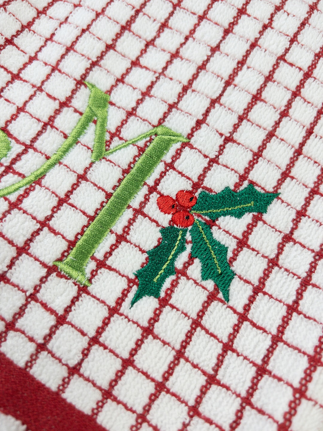 Holly Machine Embroidery Design, Mini Holly Embroidery Design ...