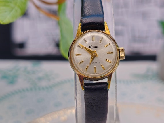 Vintage Minerva ladys Swiss watch 1950s - Gem