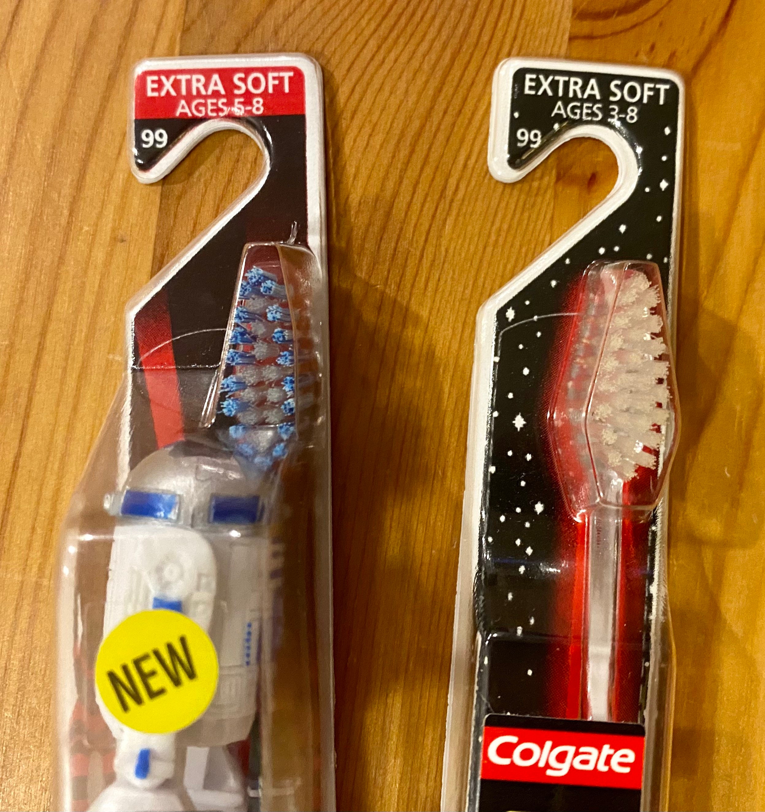 Vintage 1998 Star Wars Colgate Toothbrushes: Luke Skywalker & Obi-wan ...