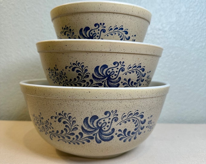 Vintage Pyrex Homestead Mixing Bowls Sold Separately - Etsy