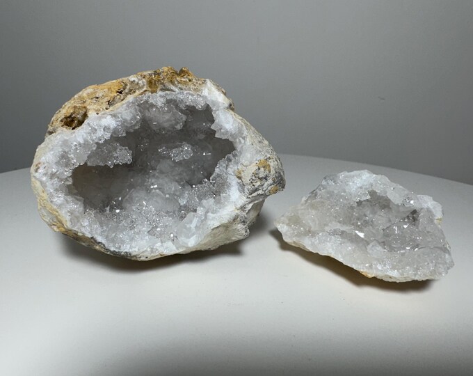 Clear Quartz Crystal- Complete Geode - Etsy