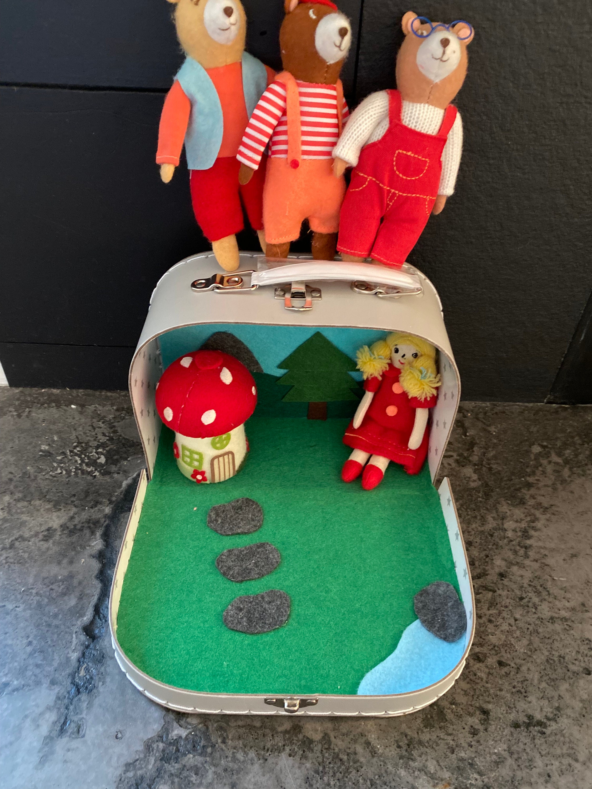 Masha and the Three Bears Suitcase Dollhouse Rodtrip Gift - Etsy