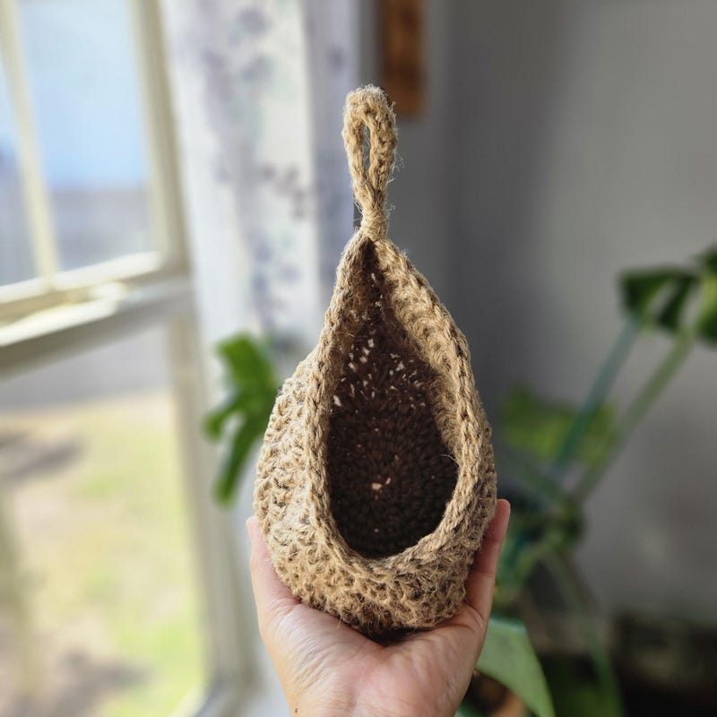 Jute Hanging Basket Small - Etsy
