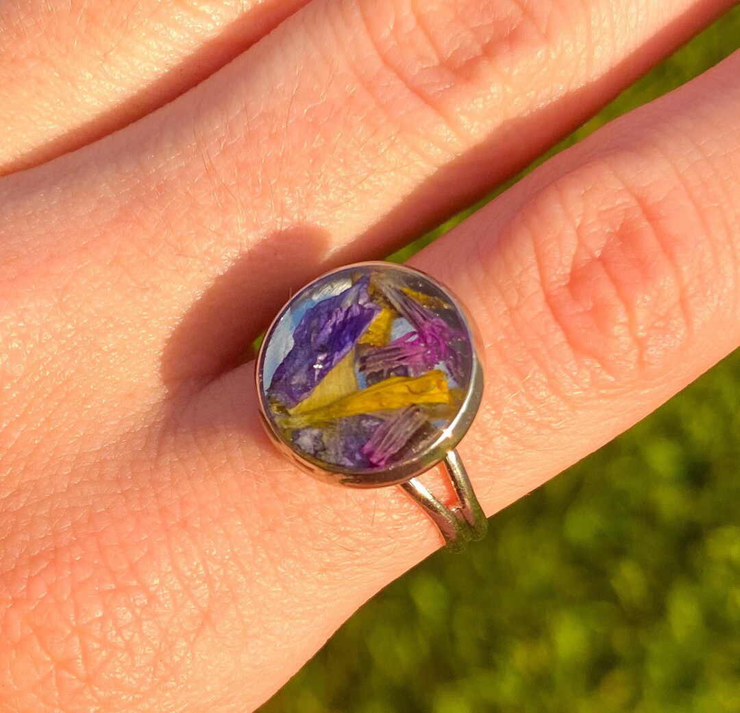 Funeral Flower Epoxy Ring Memorial Ring Sympathy Gift Funeral Flower ...