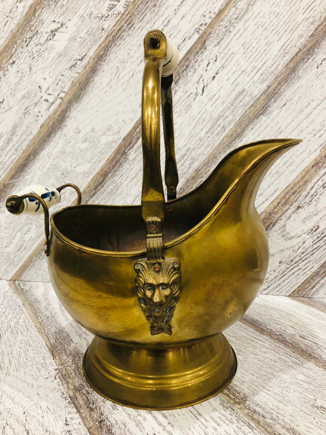 Mid Century Lion Head Brass Bucket, Large Brass Coal Skuttle, Coal ...