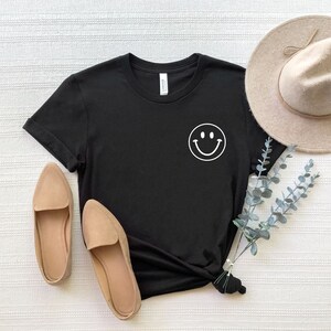 Smiling Faces Shirt, Smile Face T-shirt, Cute Smile Face Shirt, Trendy ...