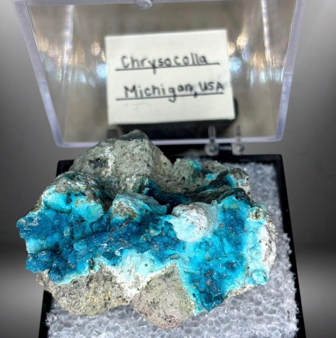 Chrysocolla Crystal Perky Box Specimen | Michigan, USA - Etsy
