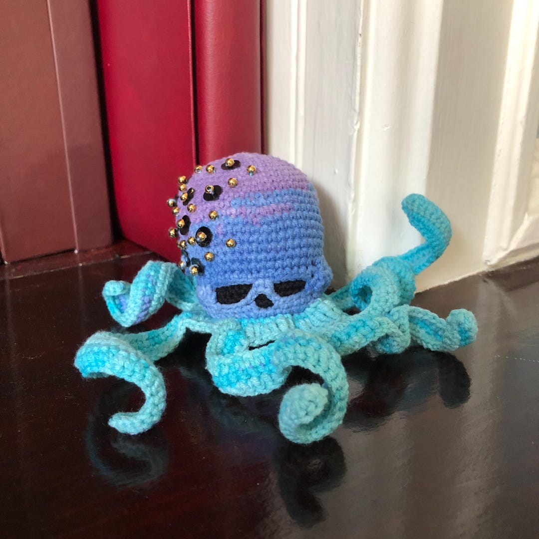 Mini Octopus Plushie, Goth Toys, Skull Amigurumi, Biology Teacher ...