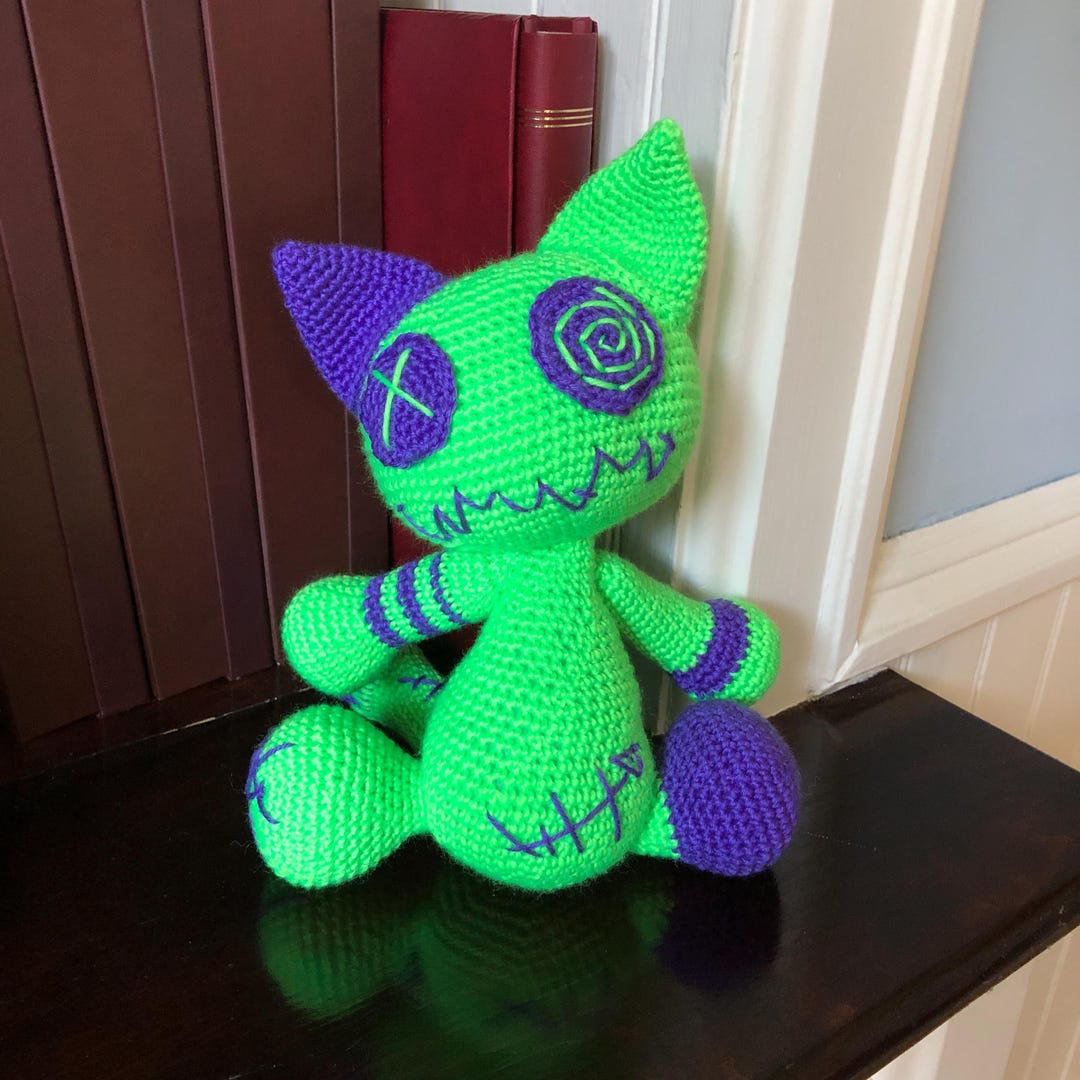 Zombie Cat Crochet, Creepy Spooky Plushy, Goth Girl Gifts, Unique ...