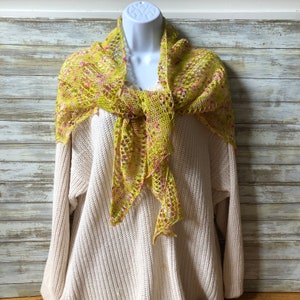 English Rose Garden Victorian Shawl, Wife Gift From Hubby, Accessory ...