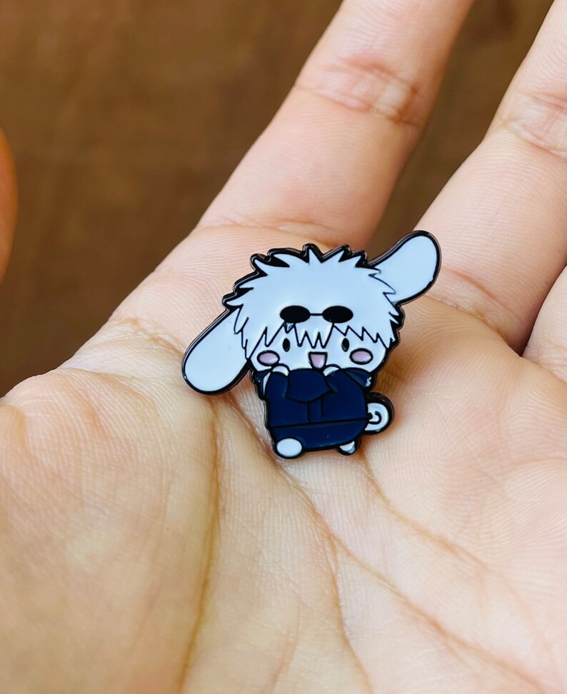 Jujutsu Kaisen Enamel Pin/gojo Satoru Pin/ Cute Cinnamon Roll - Etsy
