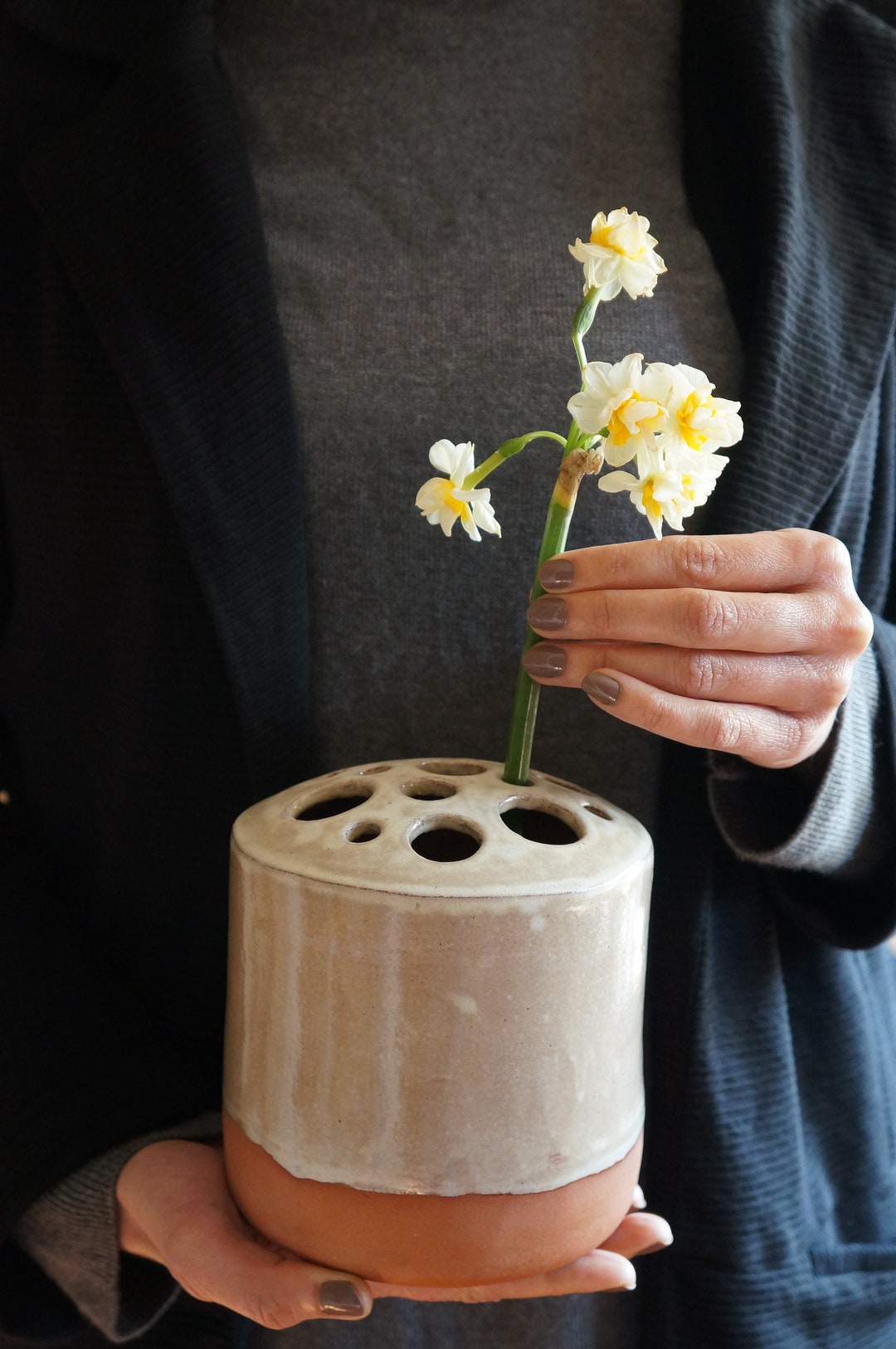 Spring Flower Terracotta Vase, White Ceramic Table Decor, Flower ...