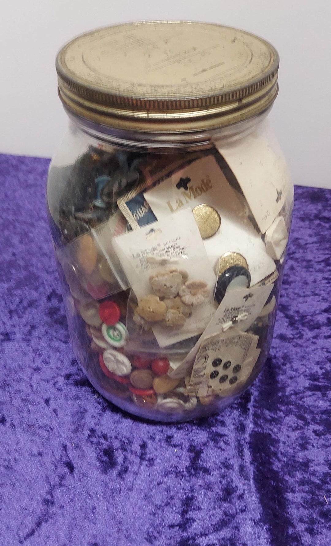 Vintage Gallon Glass Jar of Buttons,jar Marked 470128,assorted Buttons ...
