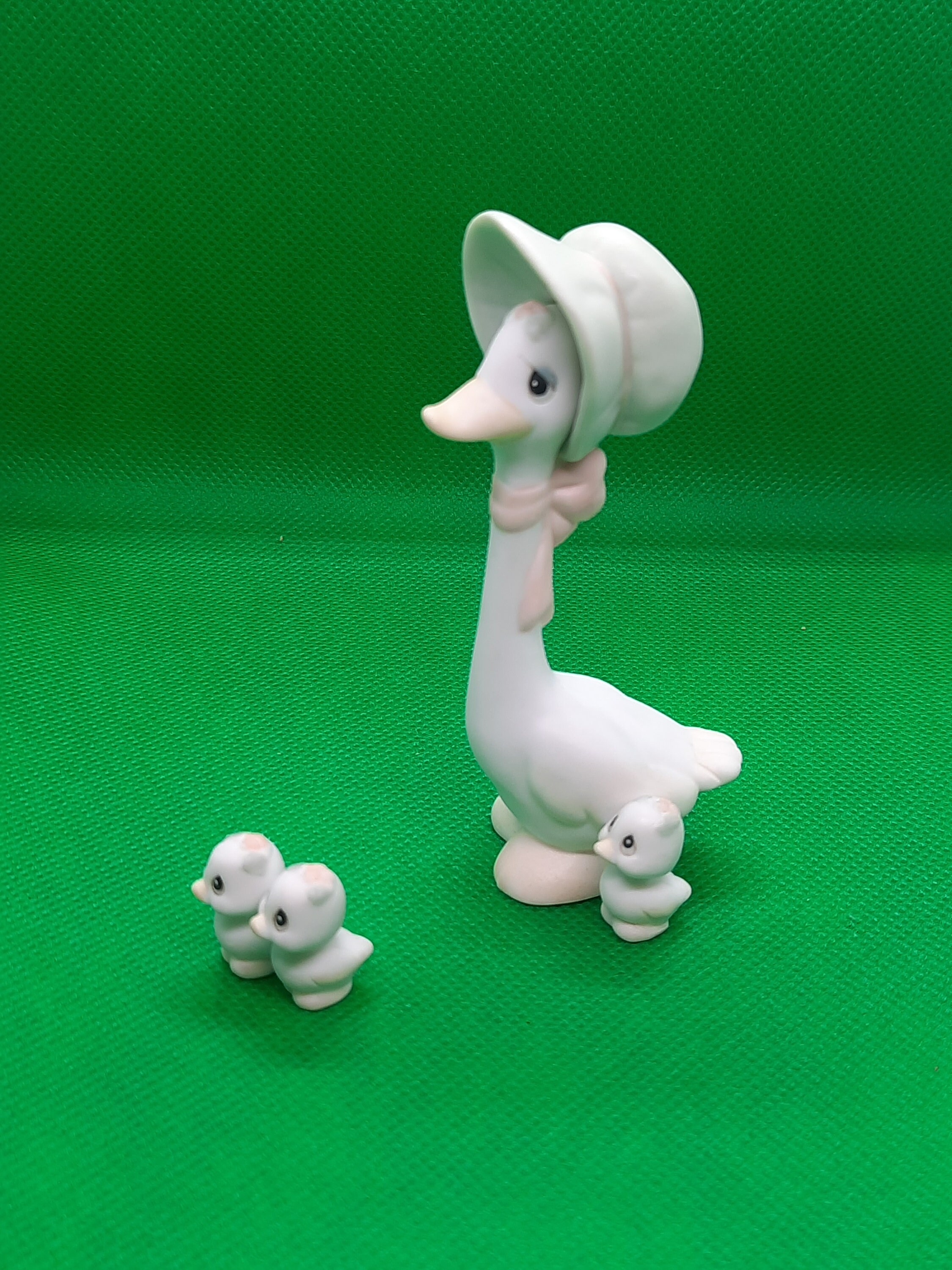 1985 Samuel A Butcher enesco 15490 Goose and Goslings - Etsy