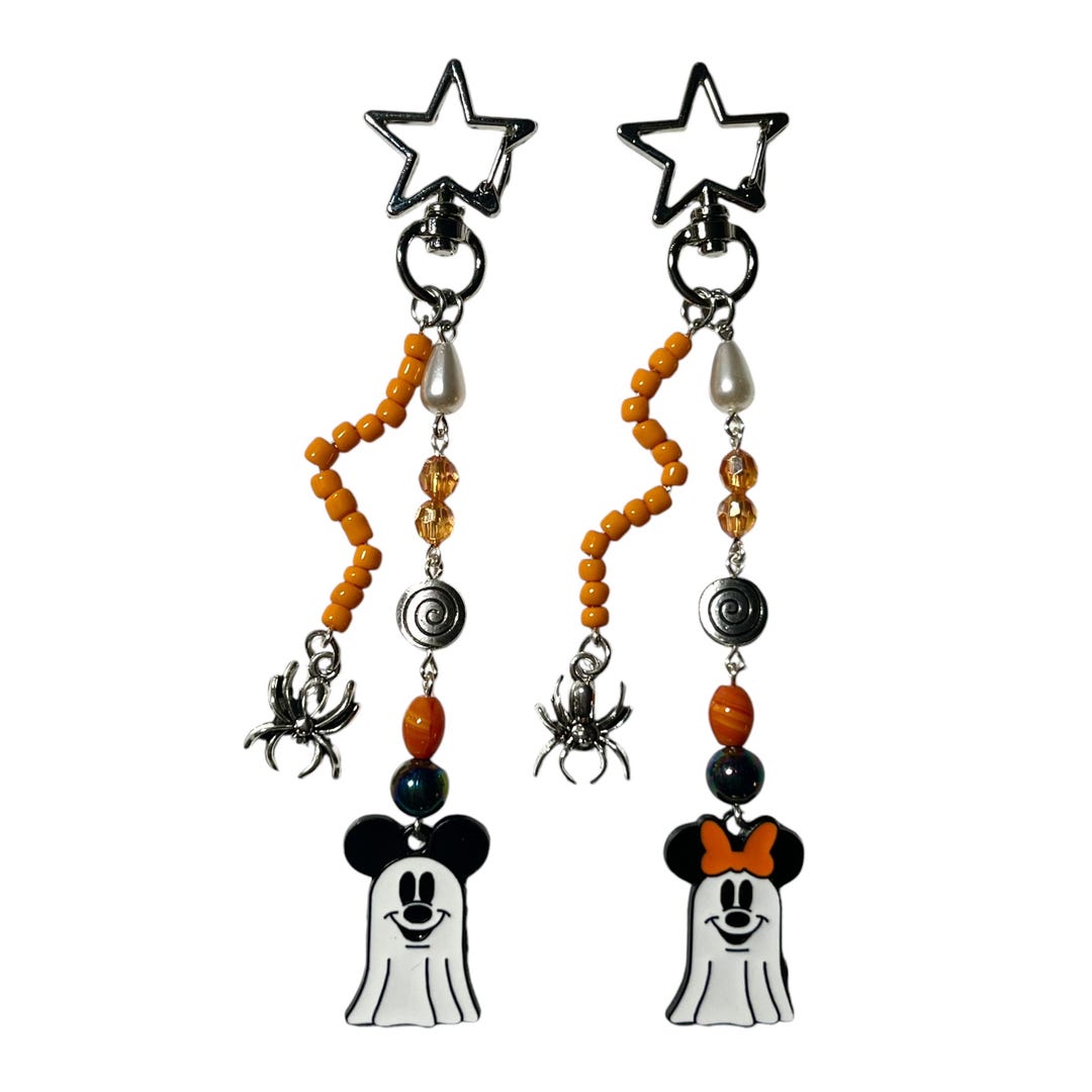 Spooky Mickey and Minnie Keychains ||| Disney Keychain, Halloween ...