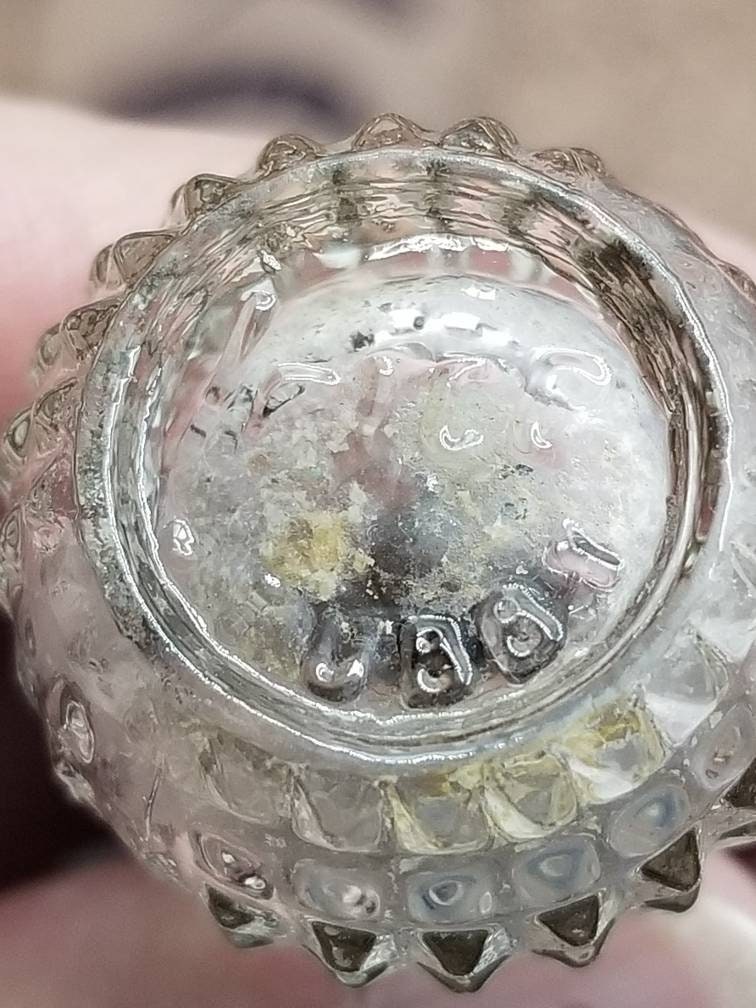 Vintage Sweet Pair Irice stubby Perfume Bottles W/ Green Crystal Tops ...