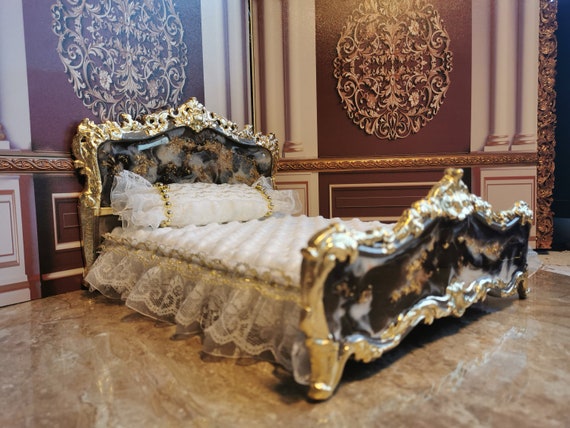 Victorian king size bed store