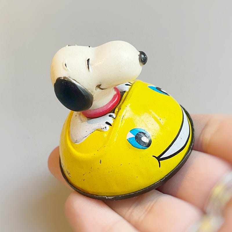 Vintage Snoopy Tin - Etsy