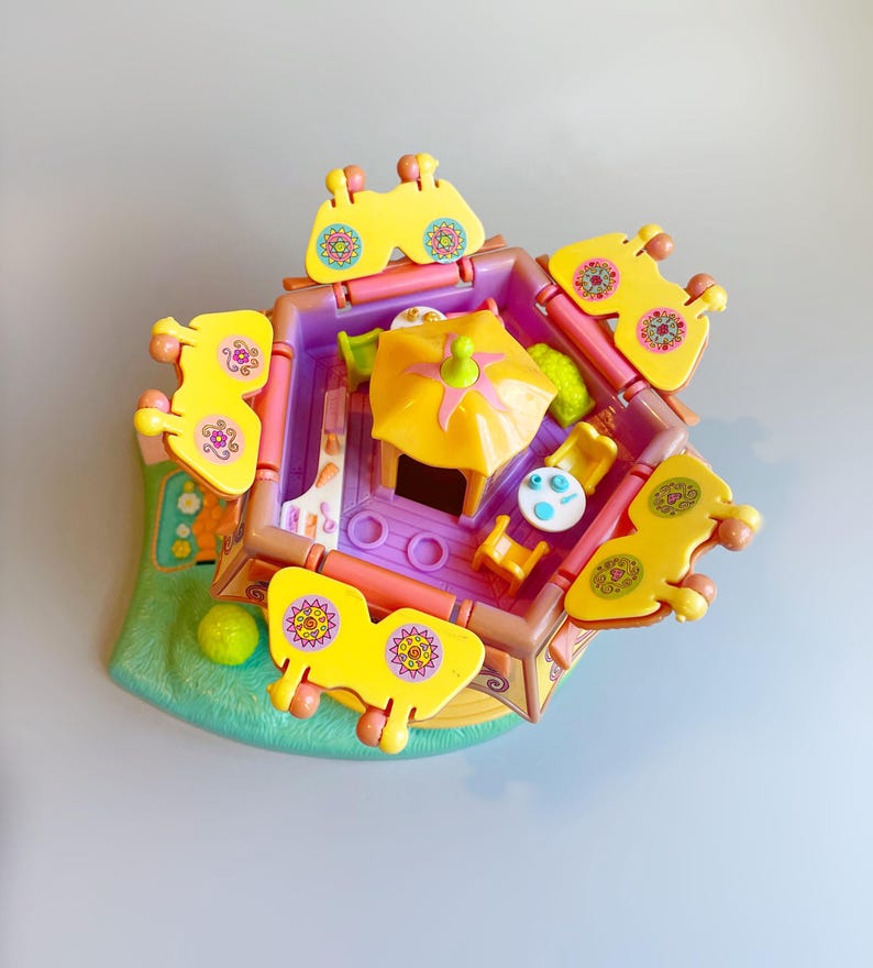 Polly Pocket Spin Pretty Carousel, 90's Original Polly Pocket Fair ...