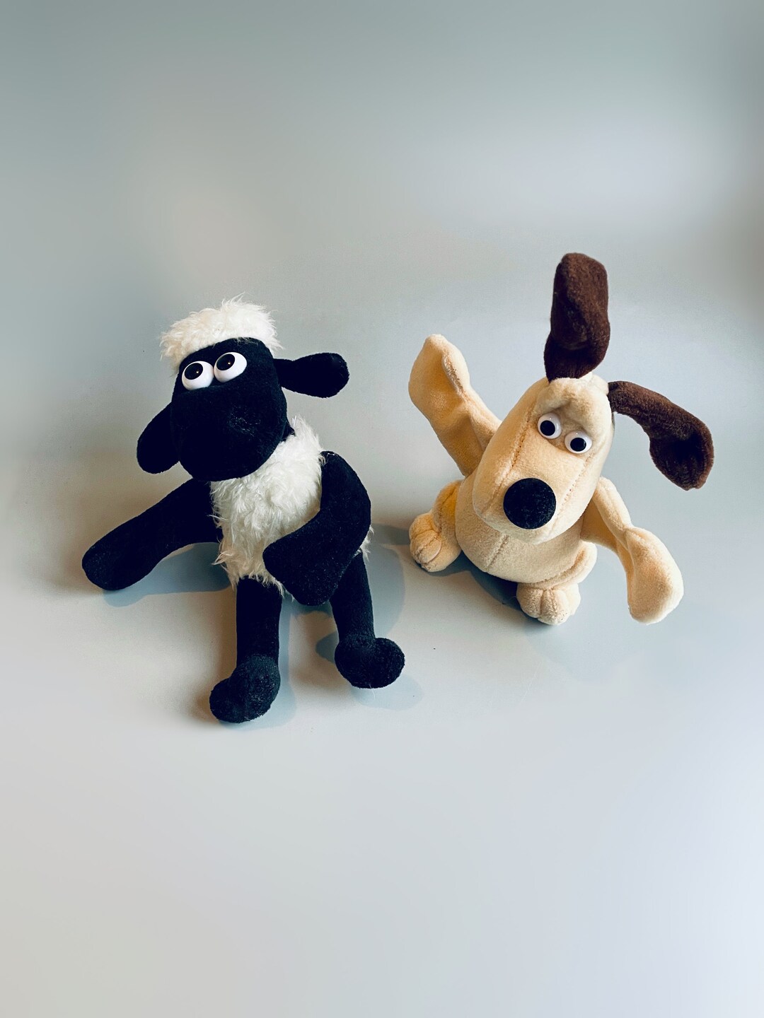 Wallace & Gromit Finger Puppets, Shaun the Sheep Finger Puppet, CHOOSE ...