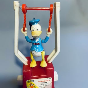 70’s Disney Push up Puppets | CHOOSE YOUR TOY, Tricky Trapeze Vintage ...