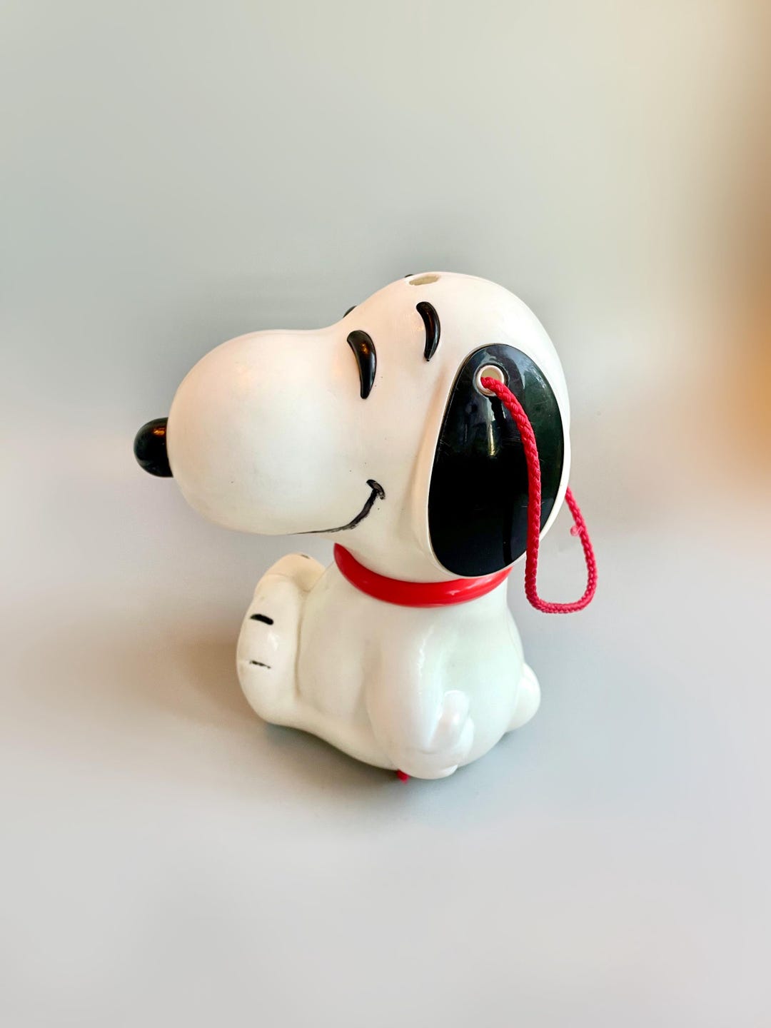 Snoopy Plastic Caddy, Vintage Snoopy With Hanging String, Swinging ...
