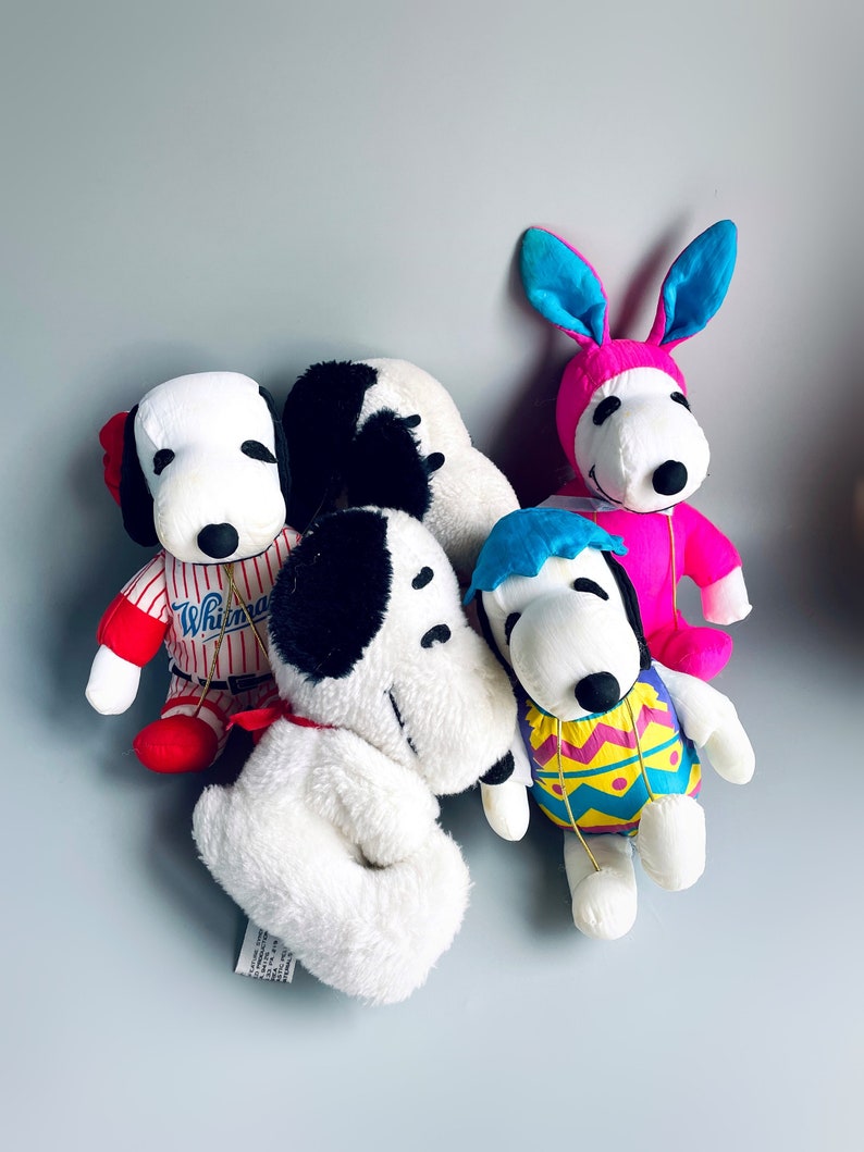 Snoopy Peanuts Plush Toys, CHOOSE YOUR OWN, Snoopy X Whitmans Toys, 60 ...