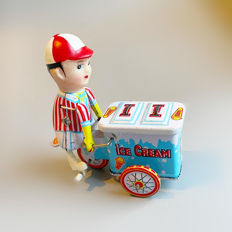 Vintage Tin Plate Ice Cream Man, Tin Litho Wind-up Ice Cream Vendor Toy ...
