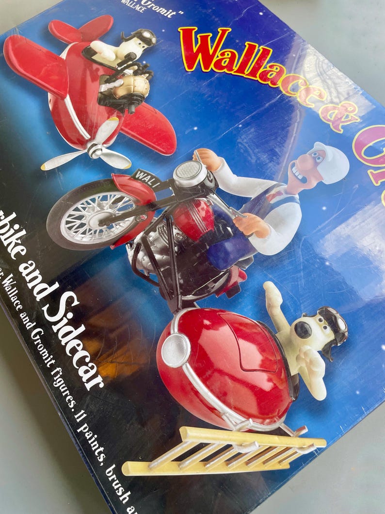 Wallace & Gromit Airfix Kit SEALED, Aeroplane, Motorbike Sidecar Model ...