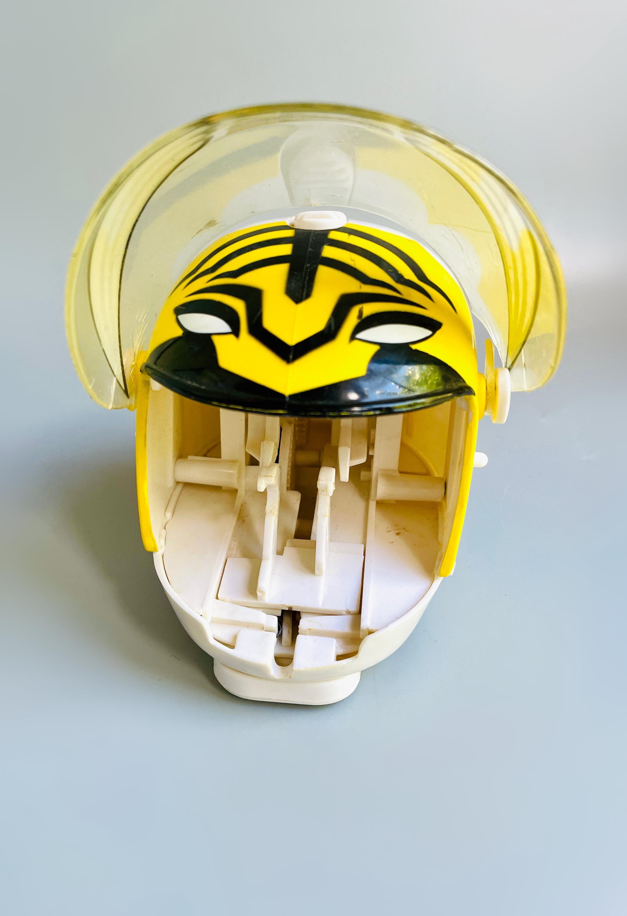 Vintage Mighty Morphin Power Rangers Helmet Racer White Ranger Empire ...