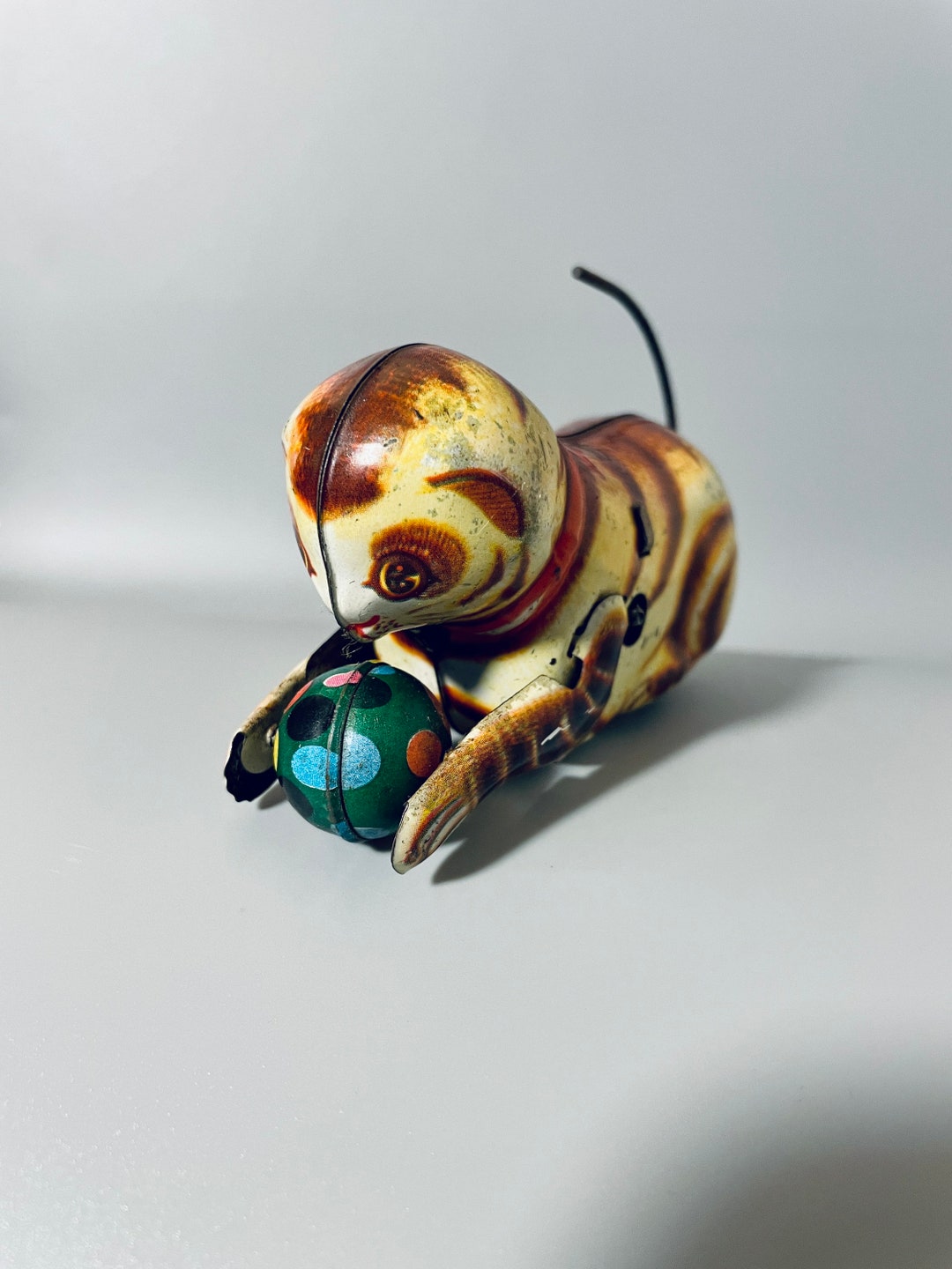 Vintage Litho Wind up Cat & Ball, Model Kitten, Tin Plate Rolling Cat ...