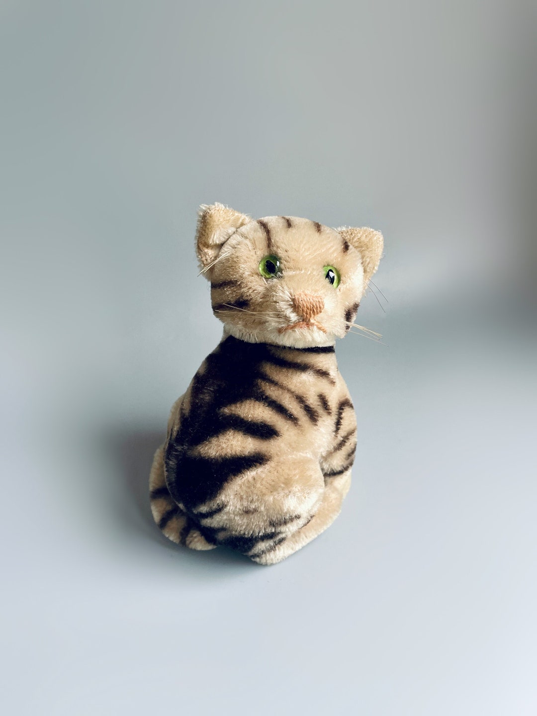 Steiff Seated Susi Tabby Cat, 1950's Continuous Stripe Post War Green ...