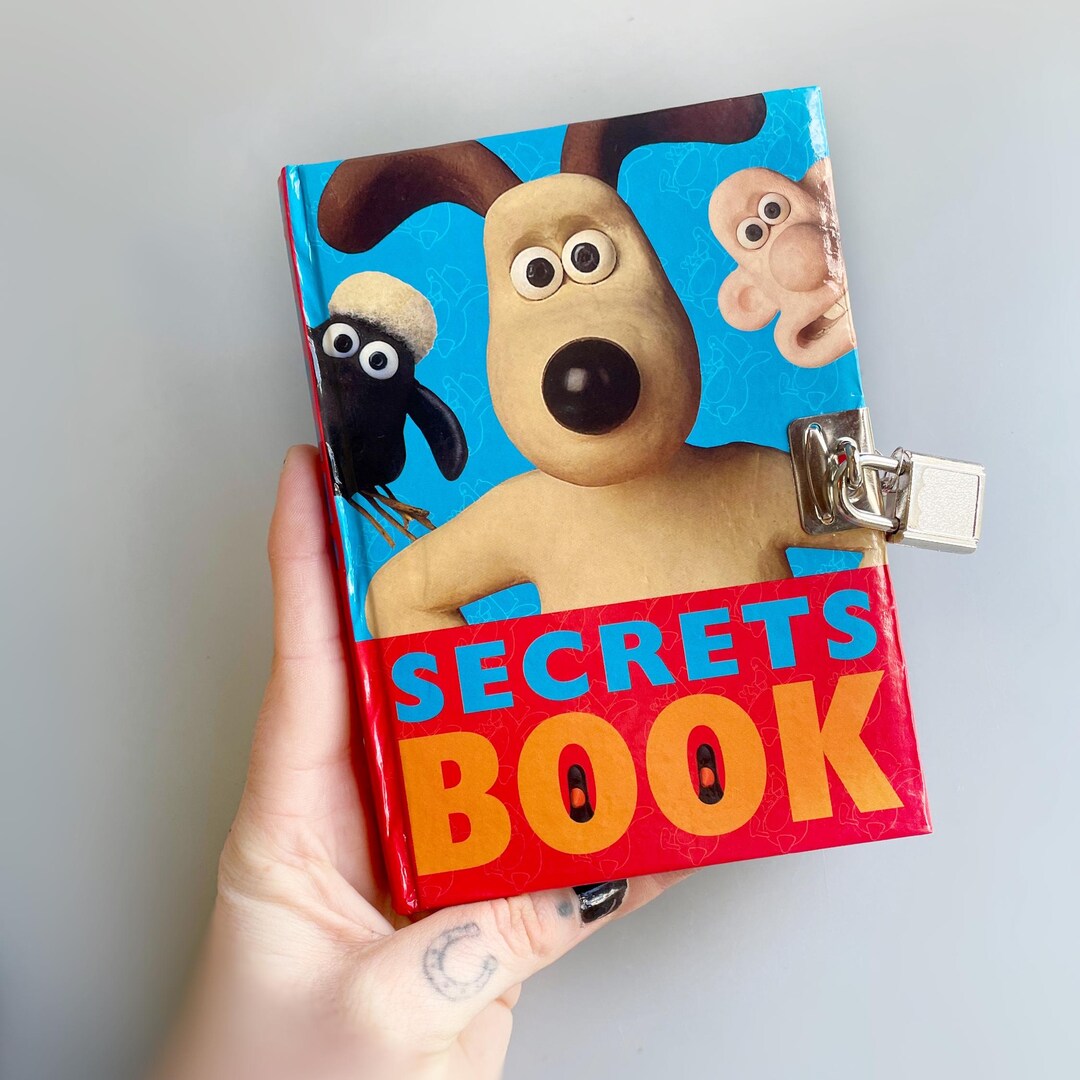 Wallace & Gromit Secret Book, Aardman Animation Wallace Gromit Merch ...