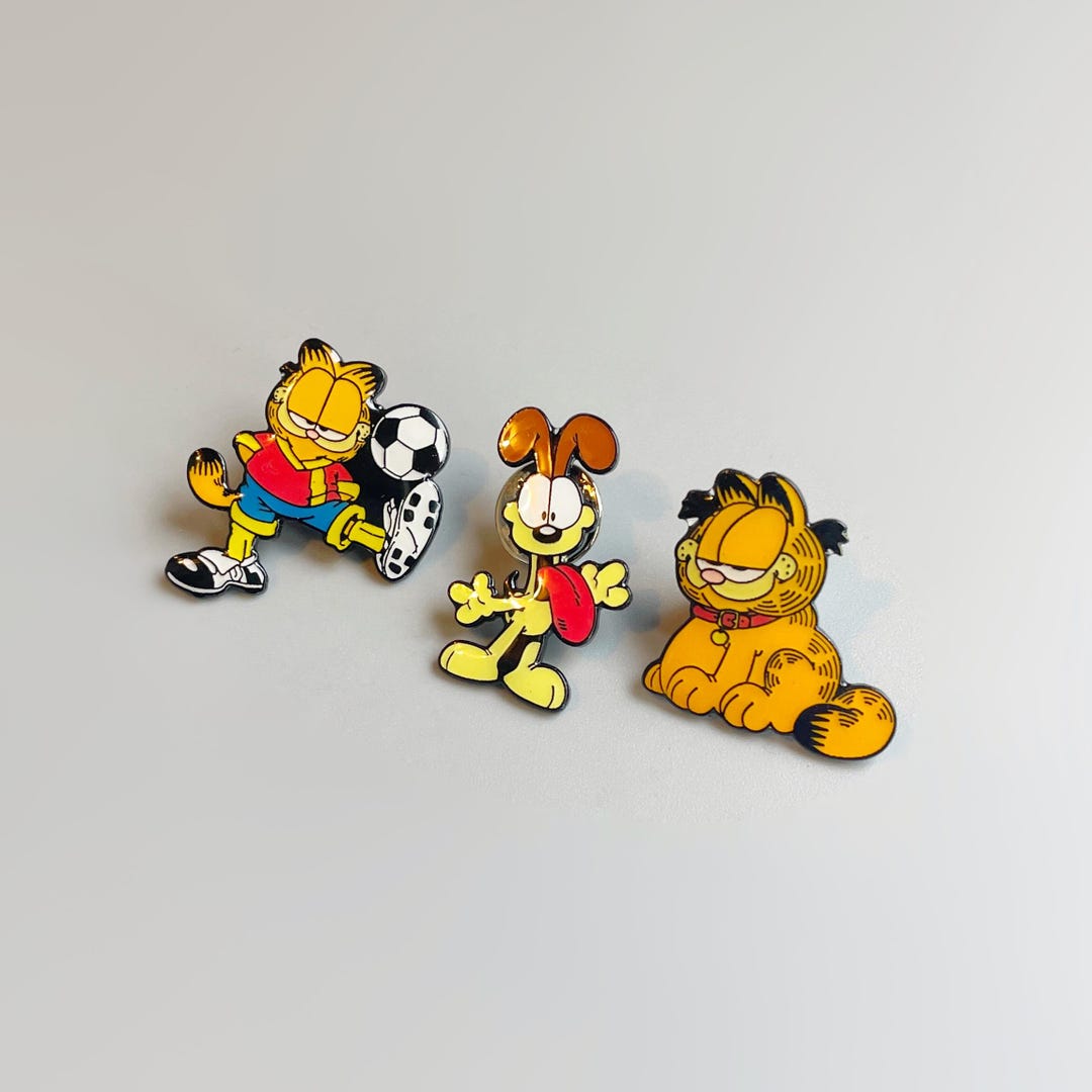 Vintage Garfield Badges, CHOOSE YOUR OWN, Retro Garfield Enamel Pin ...