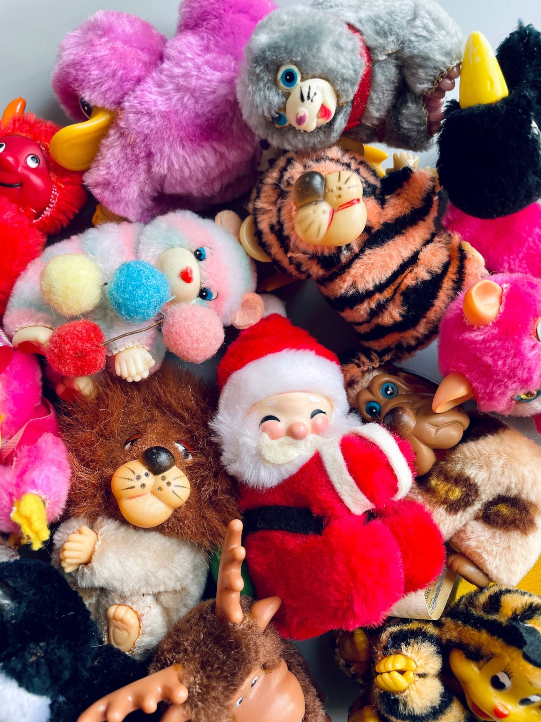 Vintage Clip on Hugger Gripper Toys |CHOOSE YOUR OWN| 80s Retro Curtain ...