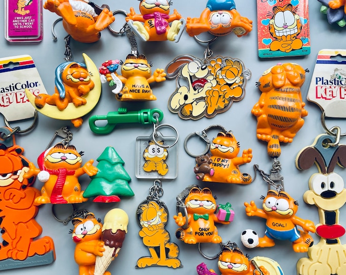 Vintage Garfield Keychains, CHOOSE YOUR OWN, Retro Garfield Key Rings ...