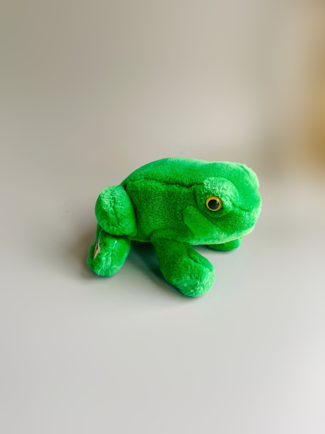 Chad Valley Plush Frog, Cuddle Club Green Plush Frog 80's Cuddly Toy ...
