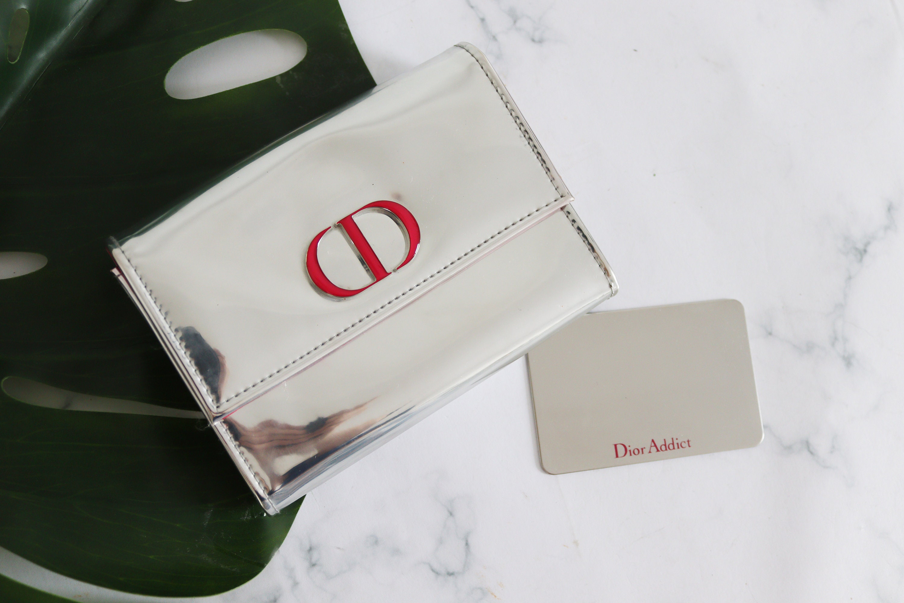 Dior makeup bag - munimoro.gob.pe