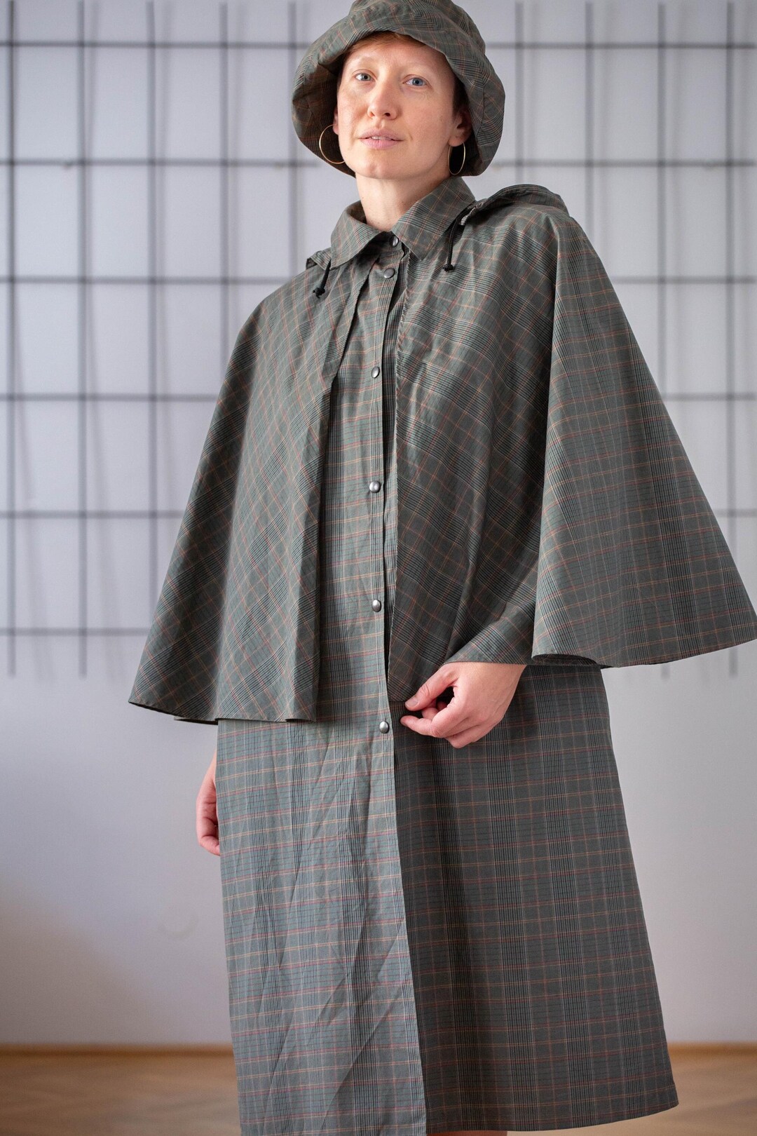Italian Vintage Cape Coat & Bucket Hat Set in Green for Women Free Size ...