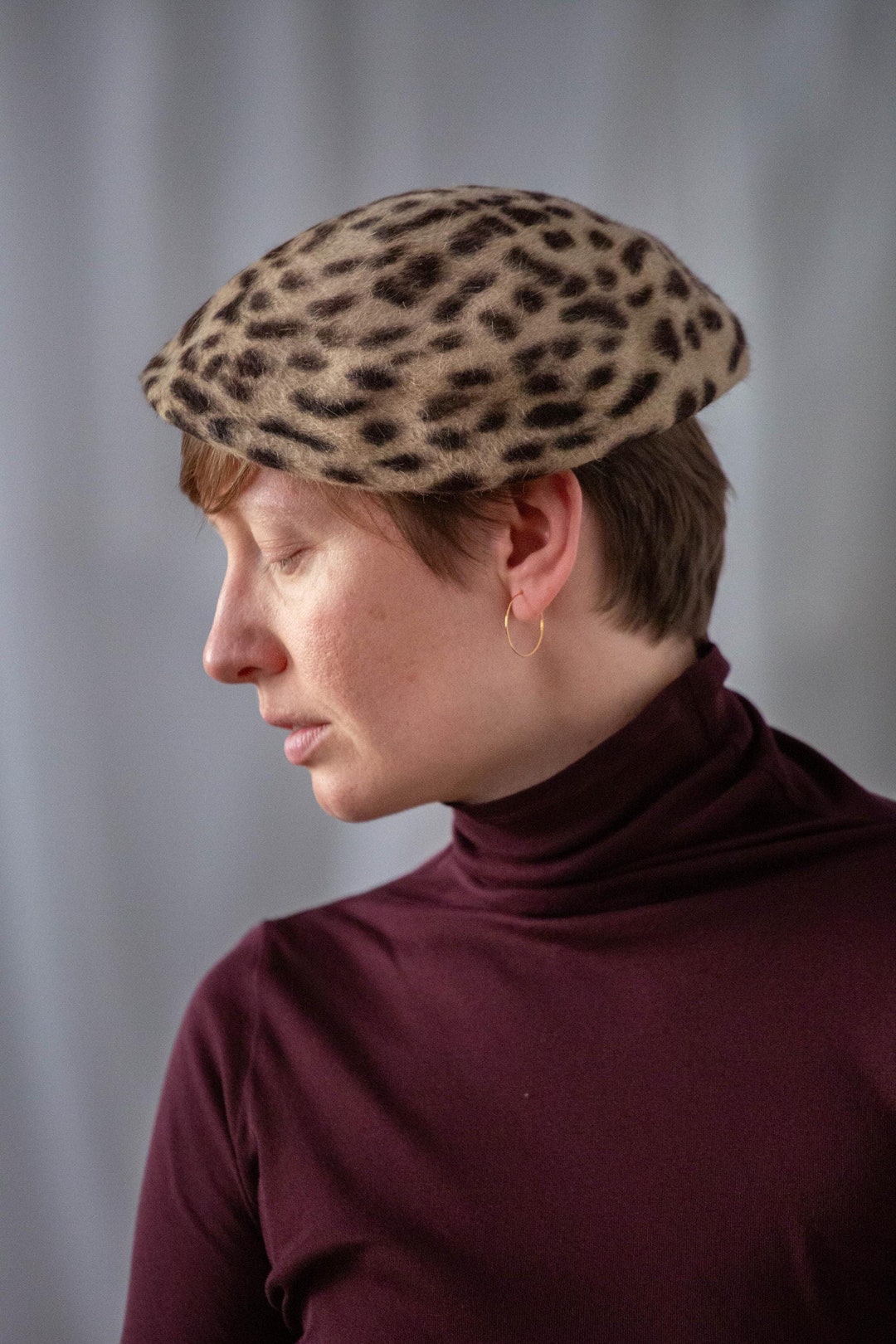 Vintage Ocelot Pattern Beret in Sand & Dark Brown for Women | Size 57 ...