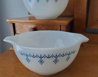 Small Blue Pyrex Mixing Bowl - Etsy