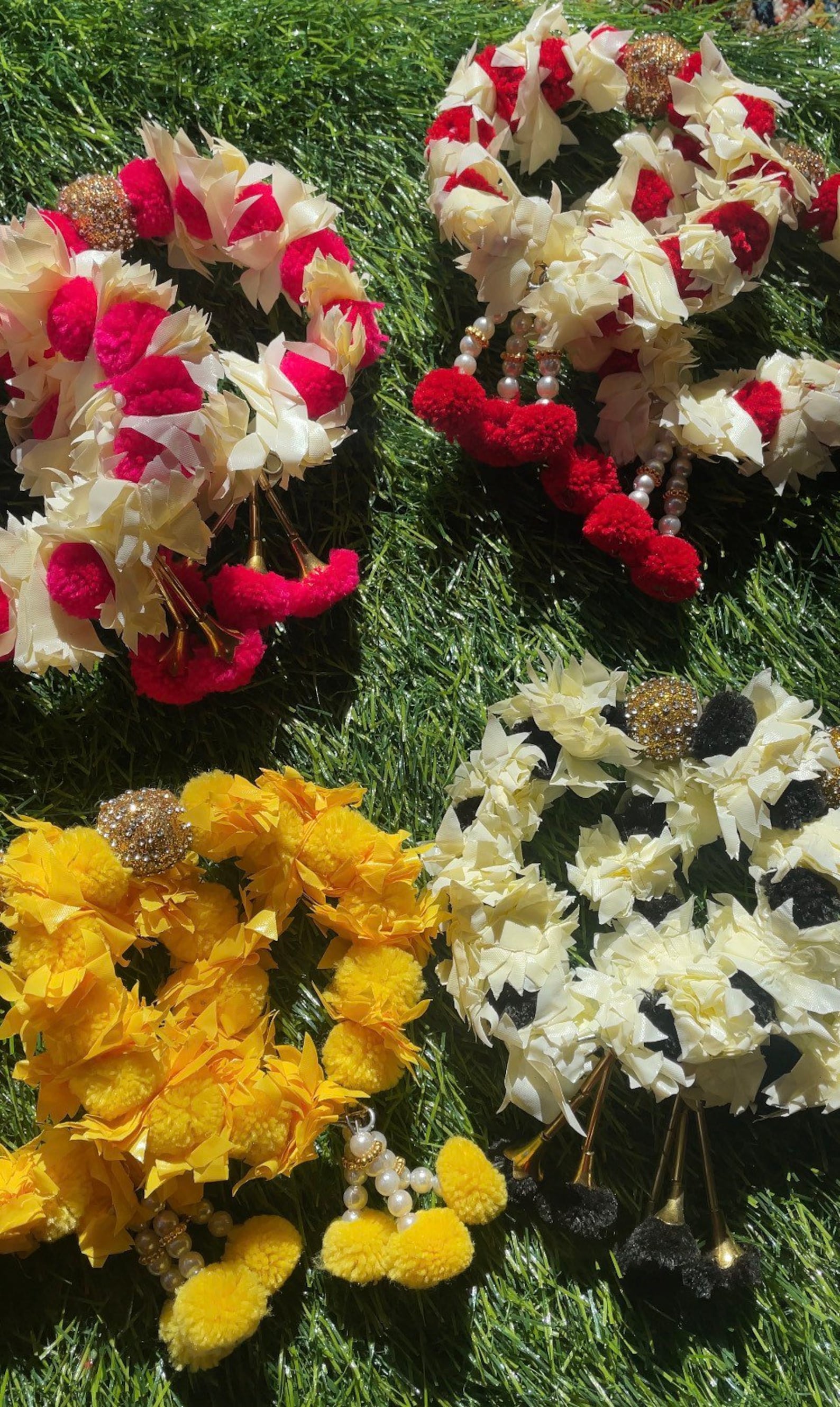10 Yellow Foam Hand Gajra/ Flower Bracelet/ Floral/ Bridal/ Wedding ...