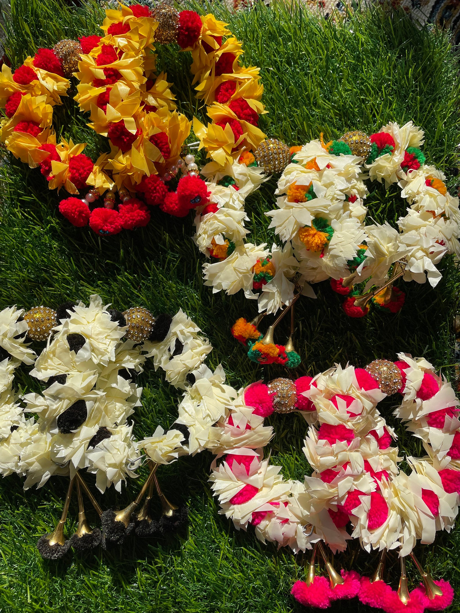 Foam Hand Gajra/ Flower Bracelet/ Floral/ Bridal/ Wedding - Etsy UK