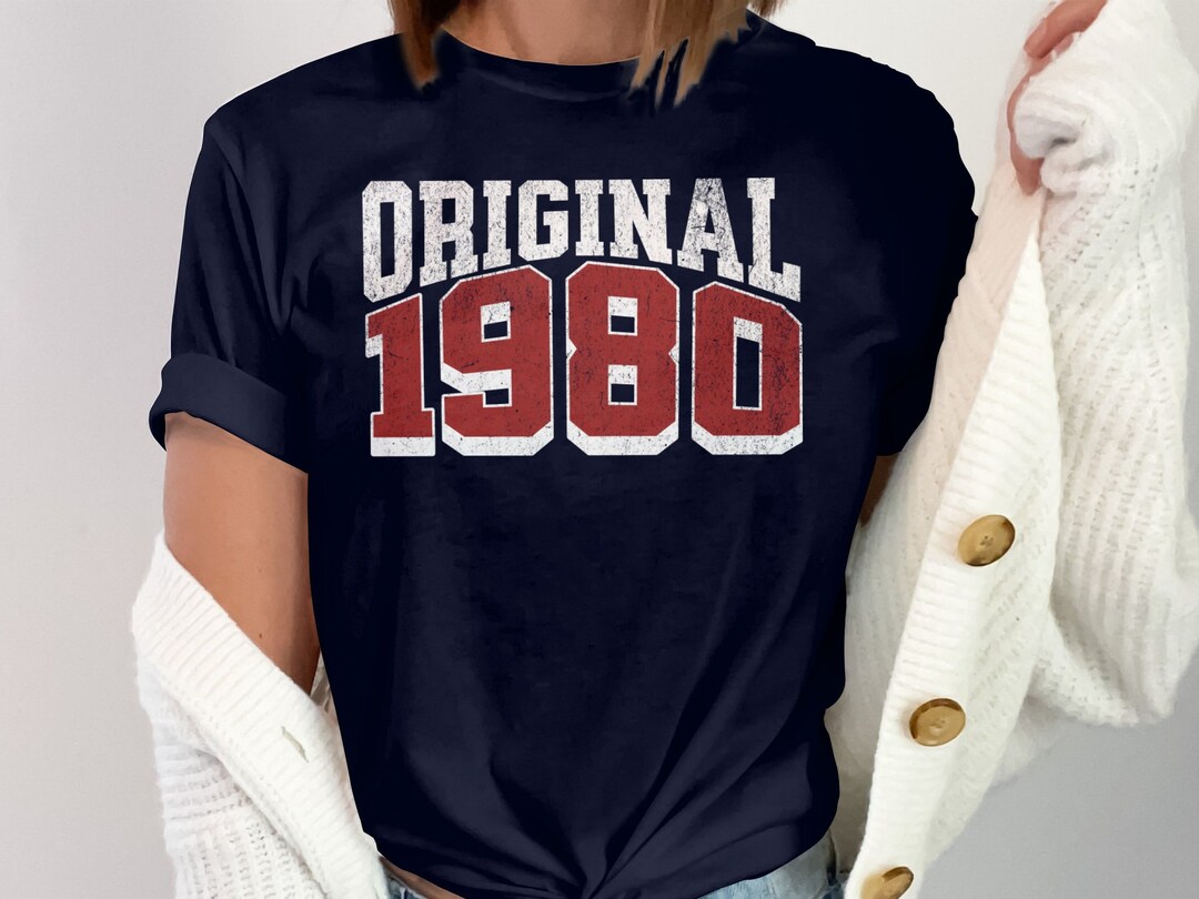 1980 Shirt Original Born in 1980 T-shirt, 44th Birthday Gift Original ...
