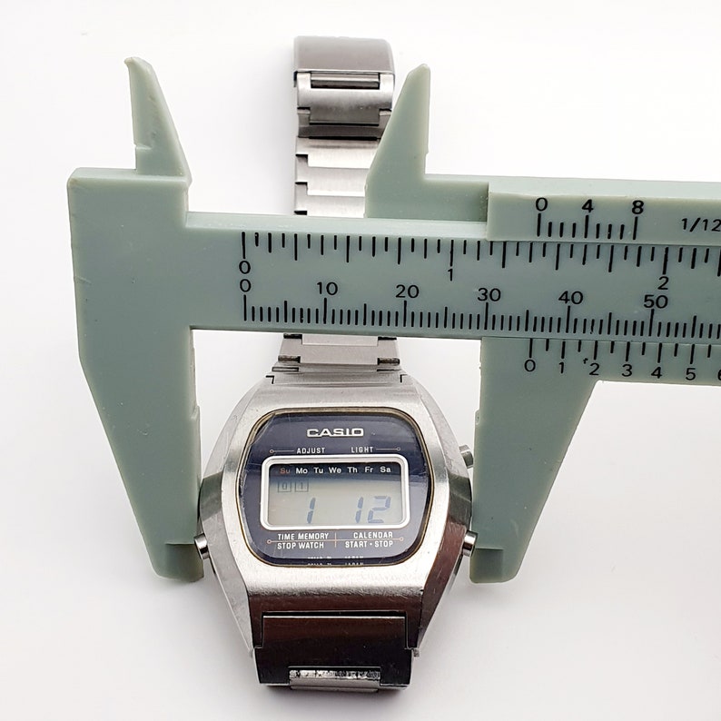 Vintage Casio Casiotron S-16 LCD Digital Wrist Watch - Etsy