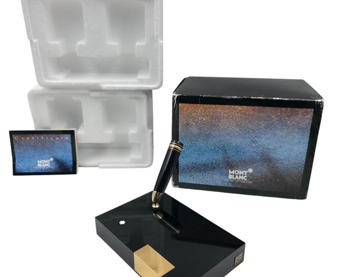 Montblanc Meisterstück Pen Stand – Luxury Black & Gold Holder, Perfect ...